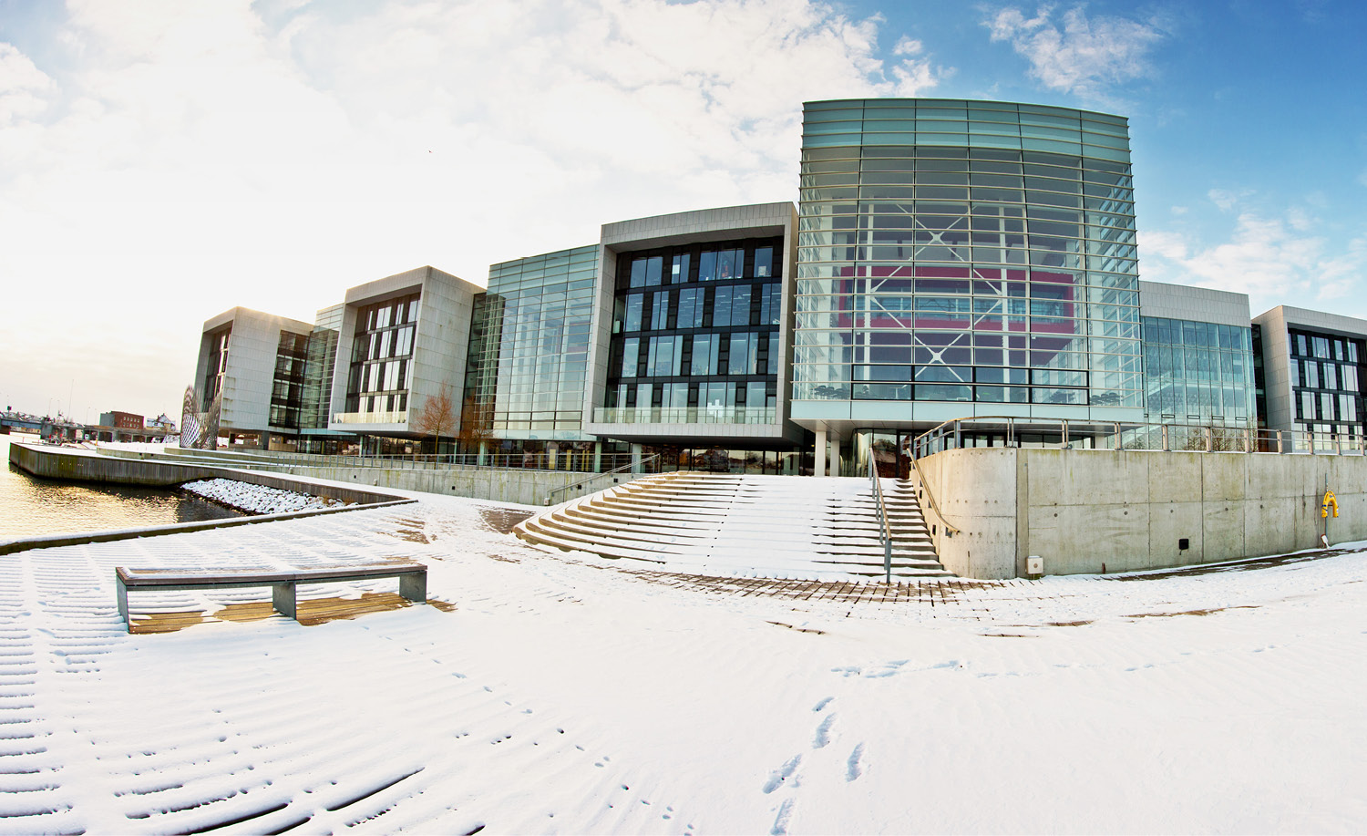 Institute of Mechanical and Electrical Engineering - SDU